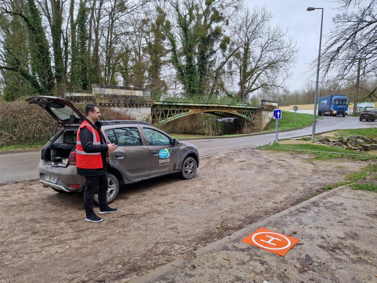 Prise de vues aériennes sur l’aval du Grand Morin - smage2morin.fr
